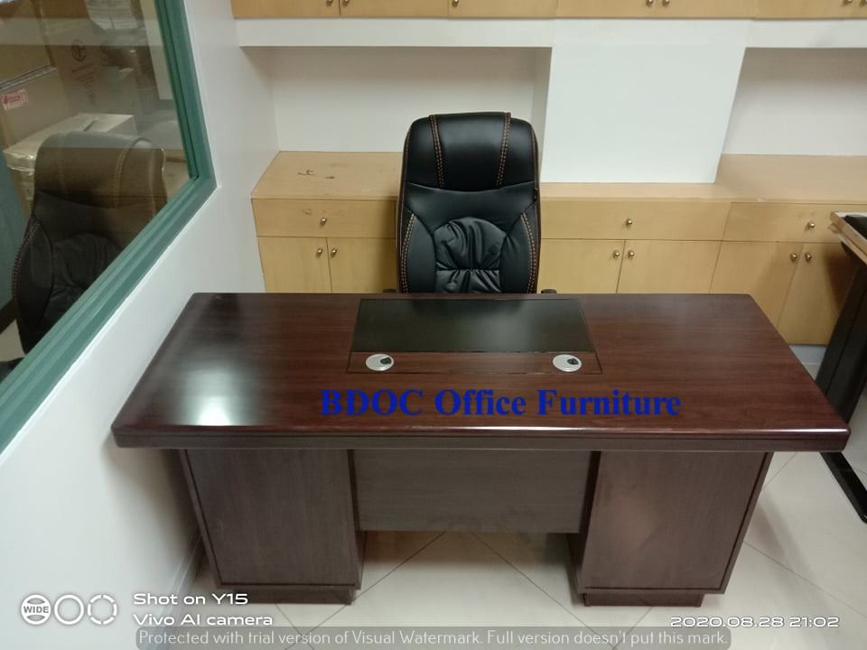 Table for office, Pre - standing table Office chair, gang chair, mesh ...