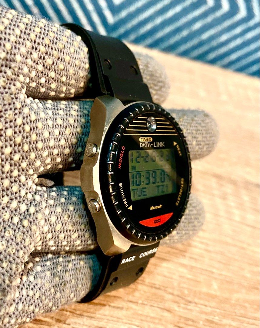 Timex Data Link, Men's Fashion, Watches & Accessories, Watches on Carousell