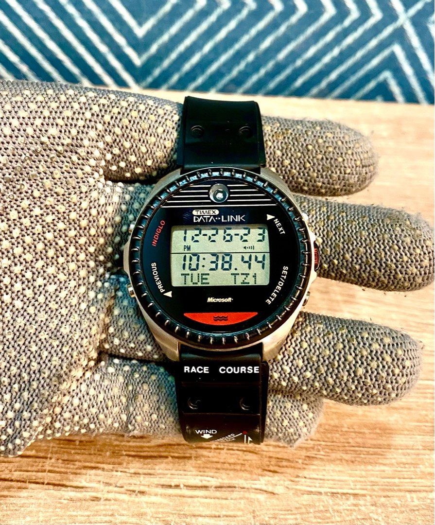 Timex Data Link, Men's Fashion, Watches & Accessories, Watches on Carousell