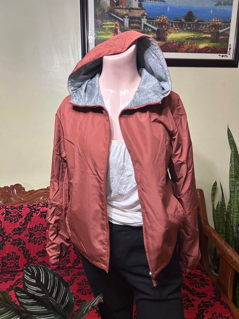 Uniqlo Reversible Parka, Women's Fashion, Coats, Jackets and Outerwear ...