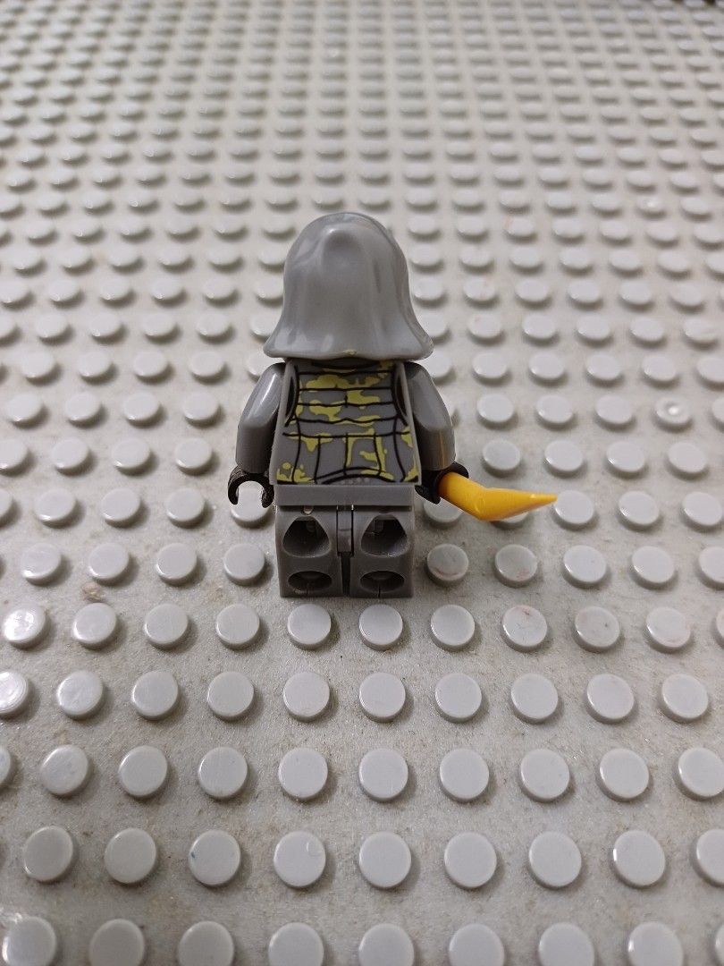 Unkar's Thug Minifigure, Hobbies & Toys, Toys & Games on Carousell