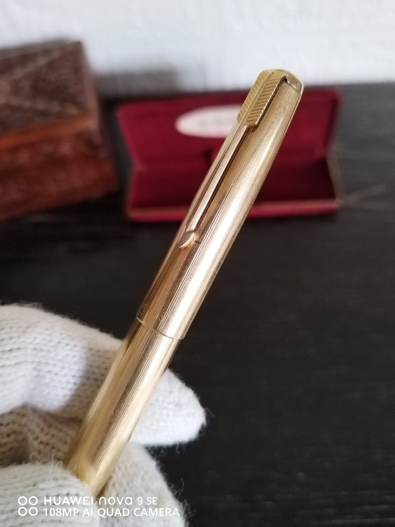 Vintage (1948) Parker 51 Signet fountain pen 14K, Hobbies & Toys ...