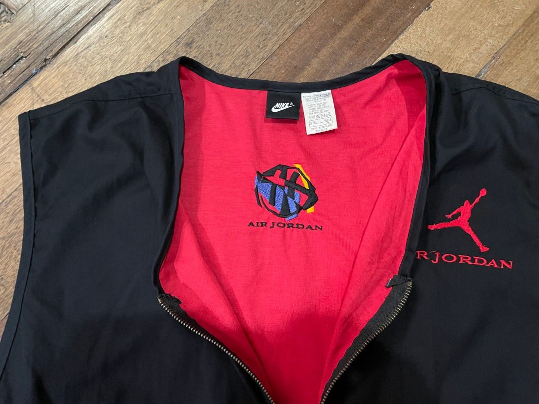 Vintage - Nike Air Jordan Vest, Men's Fashion, Tops & Sets, Tshirts ...