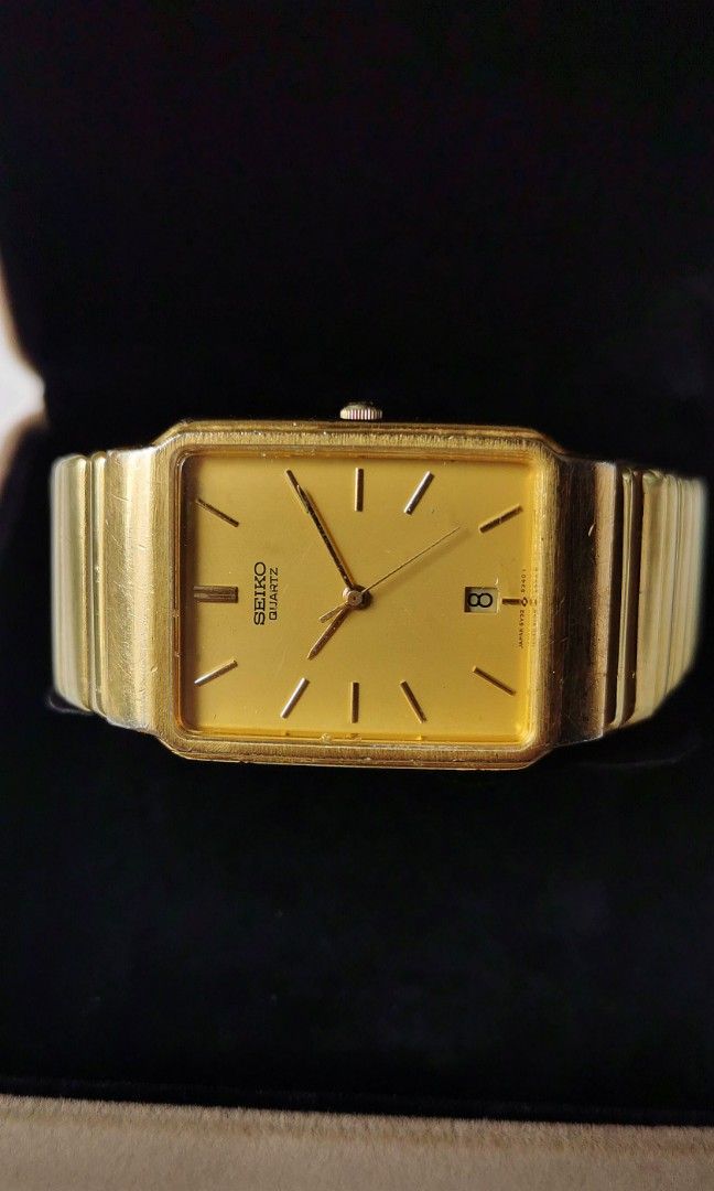 Vintage Seiko Men Tank Rectangular Gold Tone Date luxury watch, Men's Fashion, Watches ...
