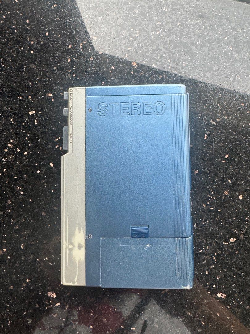 Working Sony TPS-L2 Walkman Cassette Player, Audio, Portable Music ...