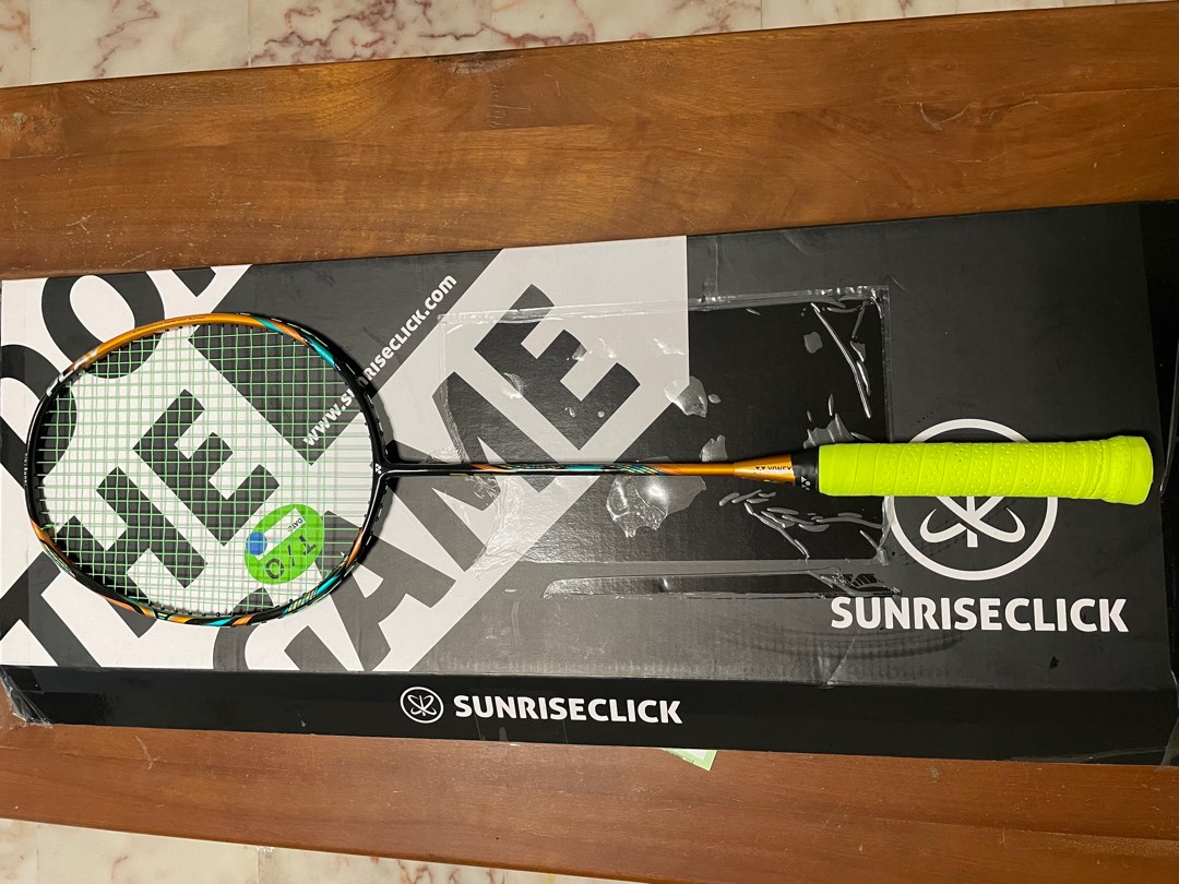 Yonex Astrox 88D Play, Sports Equipment, Sports & Games, Racket & Ball ...