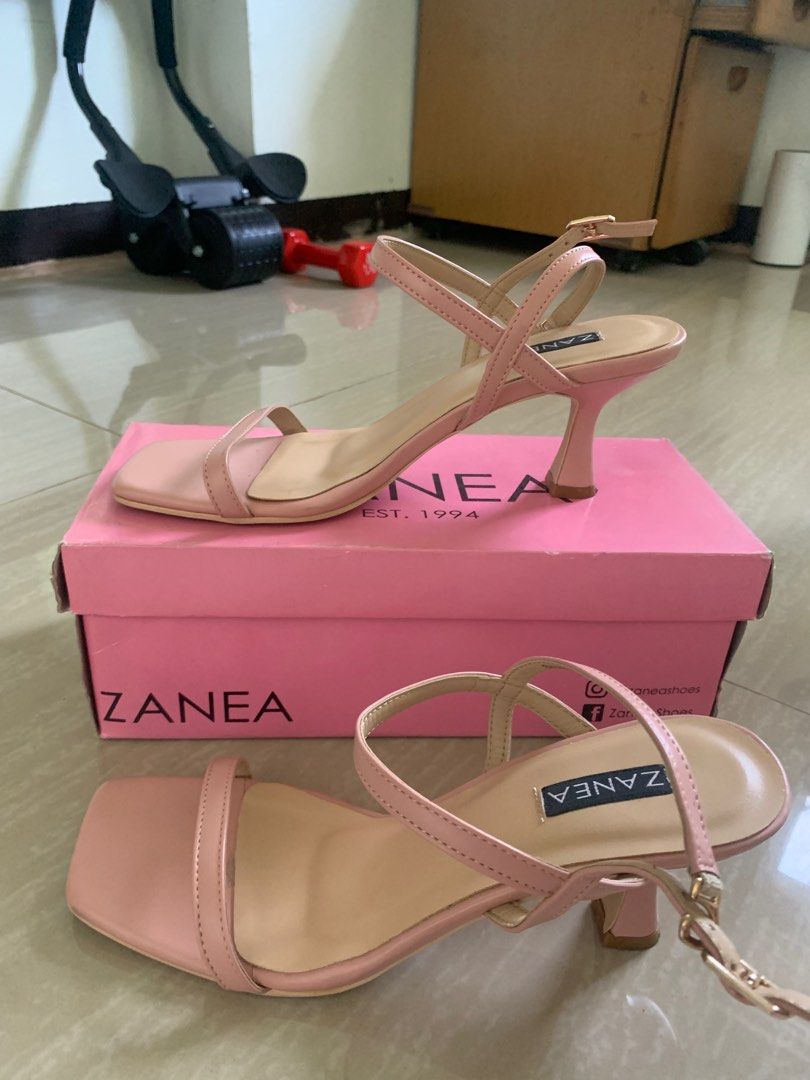 Zanea heels, Women's Fashion, Footwear, Flats & Sandals on Carousell