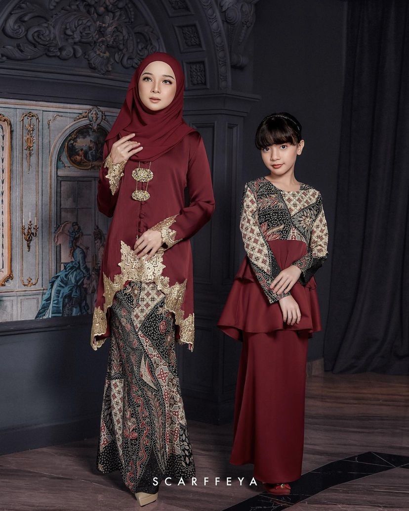 Baju Raya Scarfeyya set Ibu sahaja, Women's Fashion, Muslimah Fashion ...