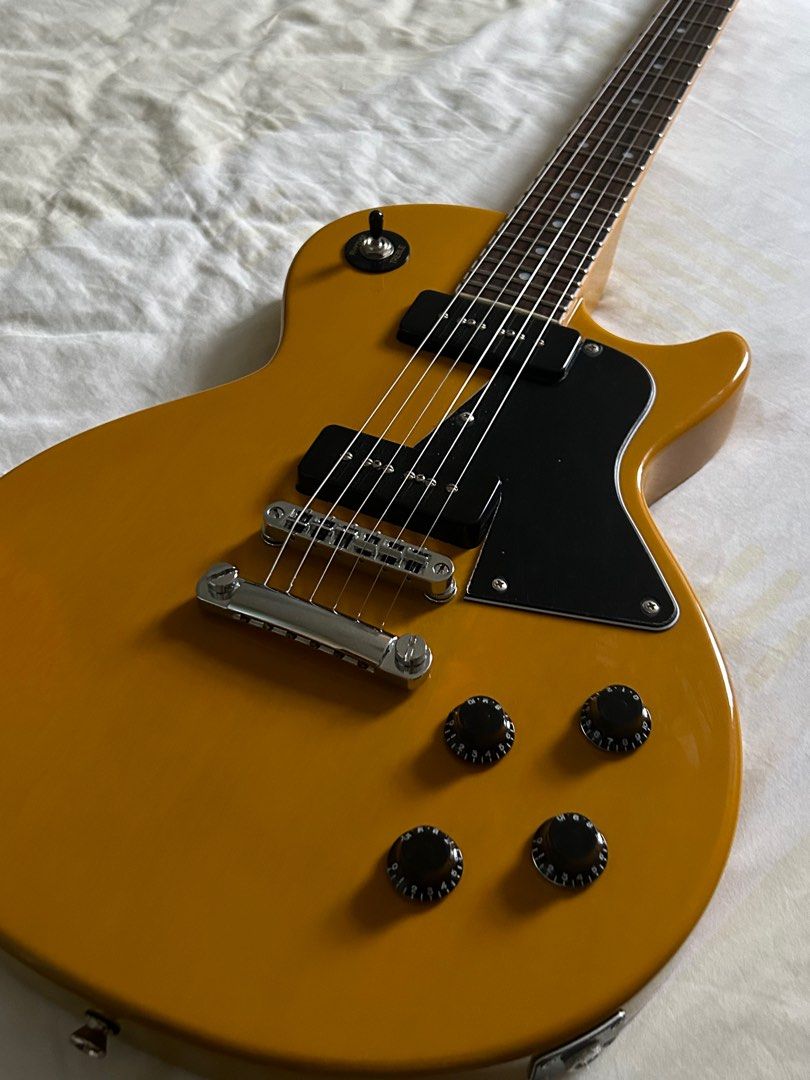 Blitz by Aria Pro P90 Les Paul Junior, Hobbies & Toys, Music & Media ...
