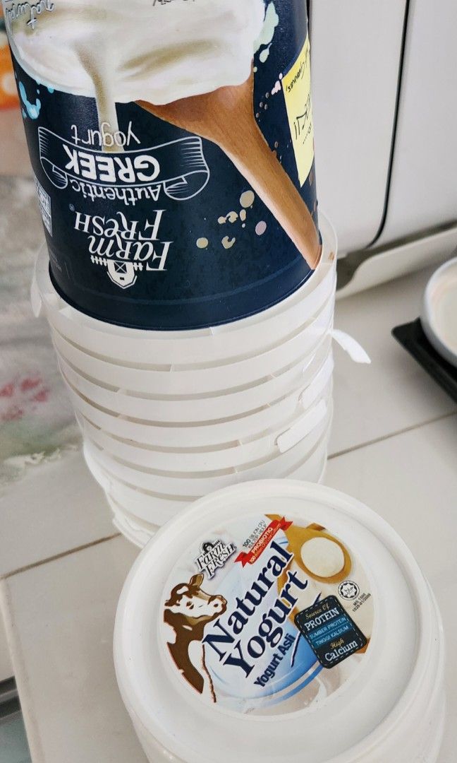 clean yogurt plastic container, Everything Else, Others on Carousell