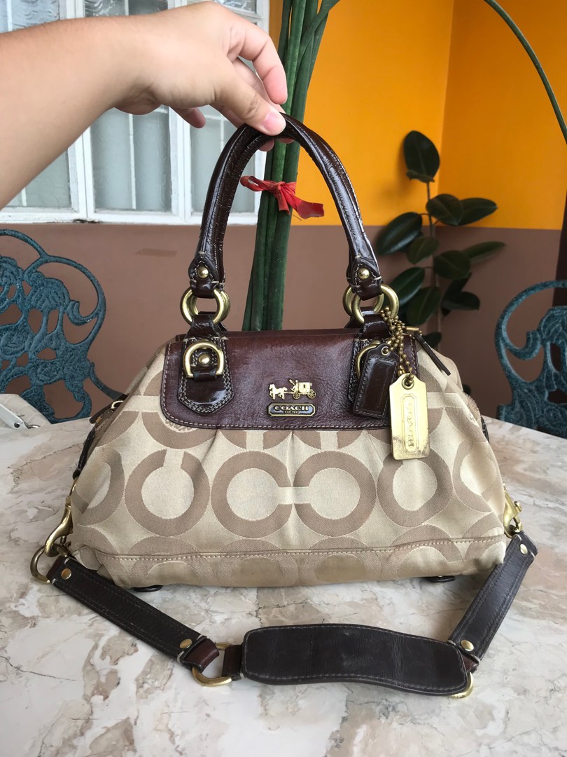 Coach Bag, Luxury, Bags & Wallets on Carousell