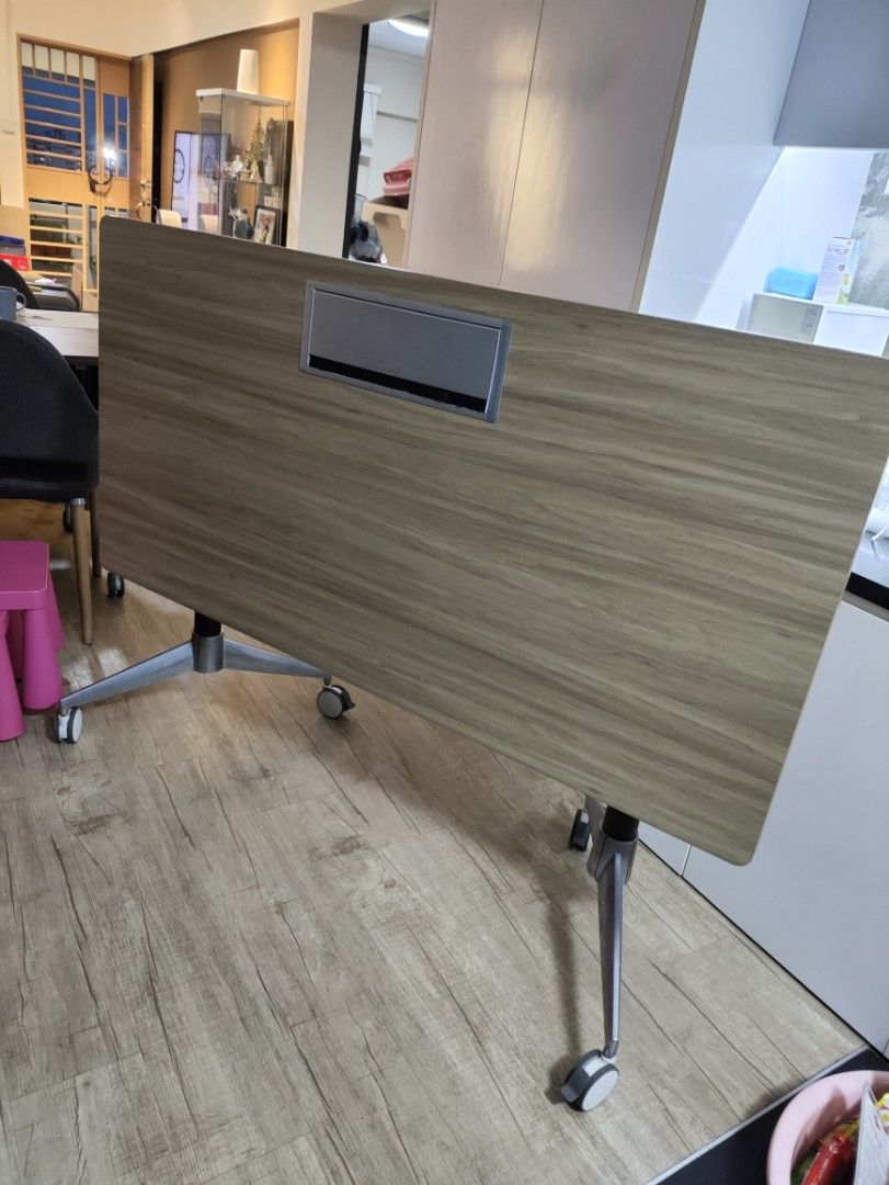 Computer Table with Power Supply (Power Sockets), Furniture & Home ...