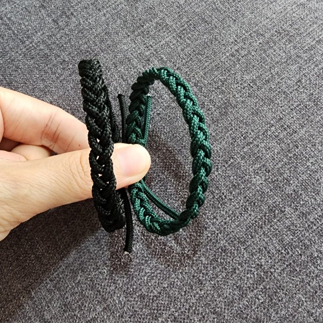 Custom Made Paracode Braided Bracelet, Women's Fashion, Jewelry ...