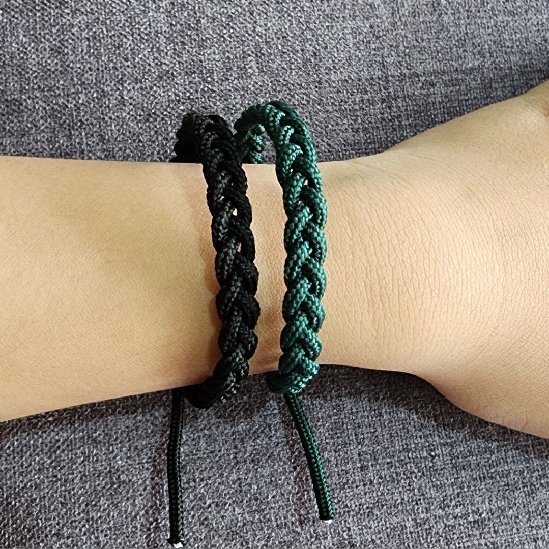 Custom Made Paracode Braided Bracelet, Women's Fashion, Jewelry ...