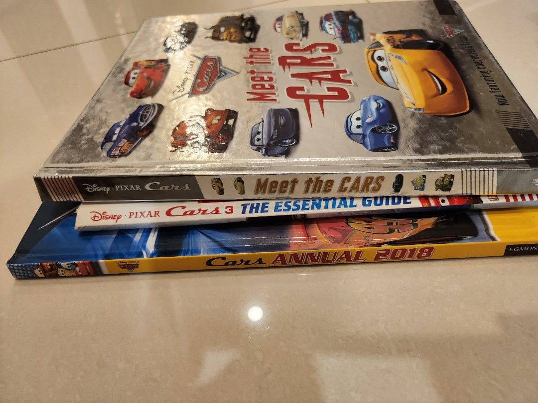 Disney Pixar Cars 3 essential guide, Car 3 meet the cars, cars annual ...