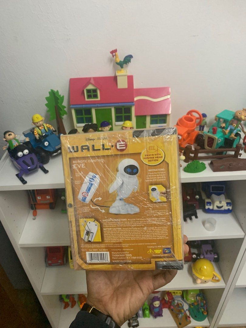 Disney Pixar Wall-E Remote Control Eve, Hobbies & Toys, Toys & Games on ...