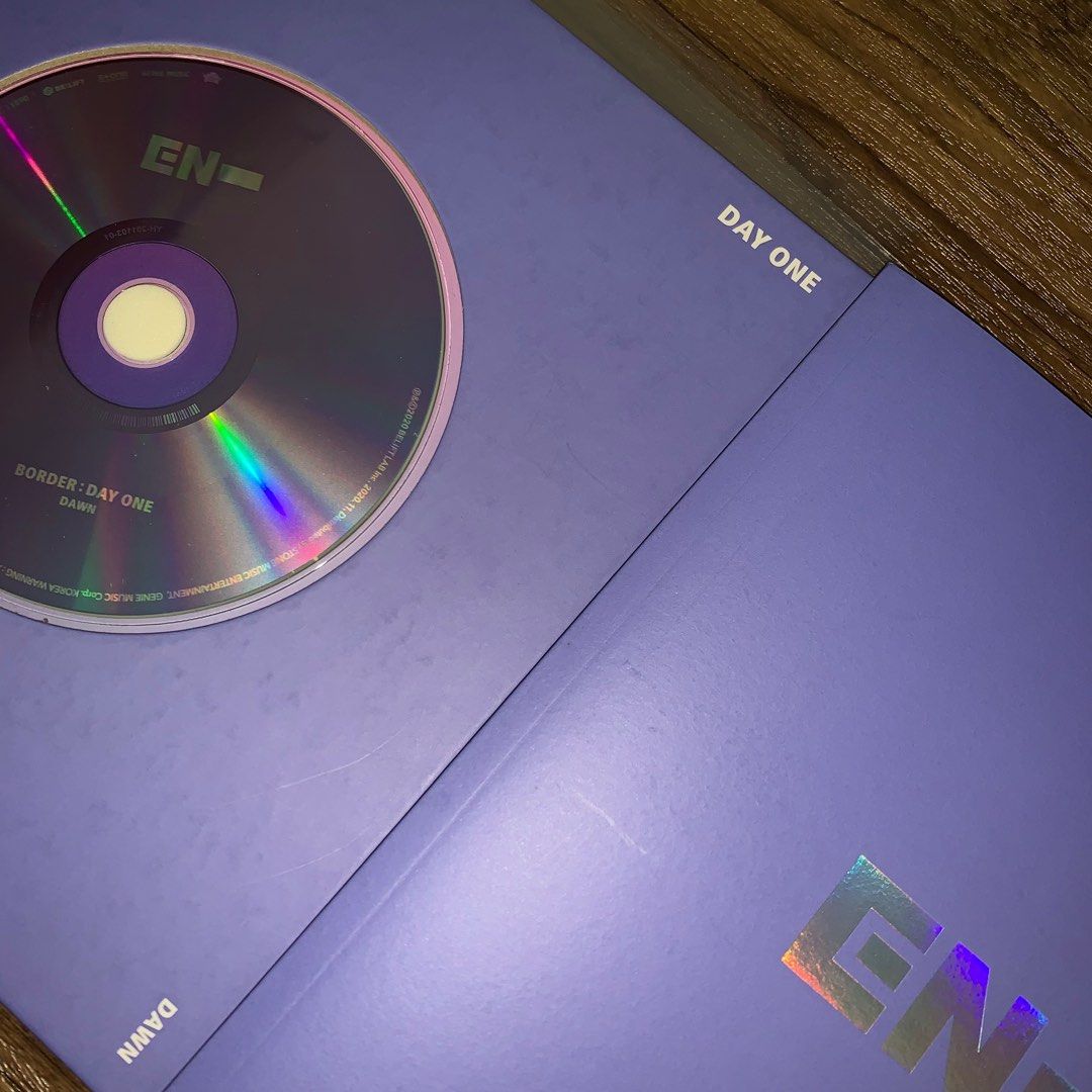 ENHYPEN DEBUT ALBUM BORDER ONE ( DAWN.VER ), Hobbies & Toys ...