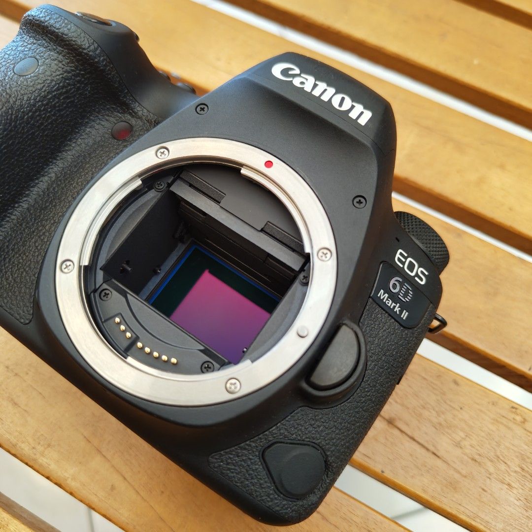 EOS 6D Mark II BODY, Photography, Cameras on Carousell