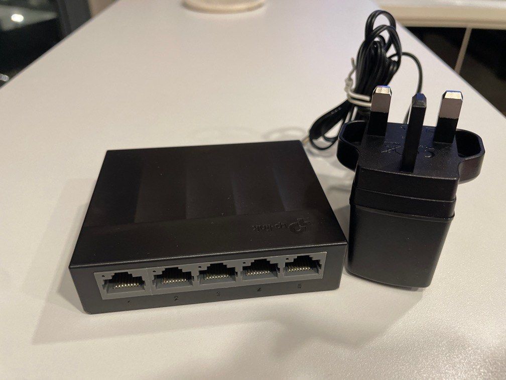 Ethernet switch hub 5 ports, Computers & Tech, Parts & Accessories ...