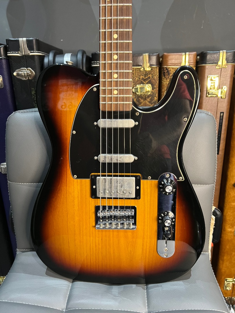 Fender Baritone Blacktop Telecaster in 3-color- Sunburst, Hobbies ...