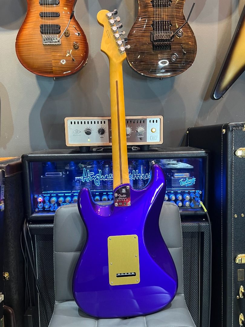 Fender FSR American Ultra Stratocaster Ebony FB, Plum Metallic, Hobbies ...