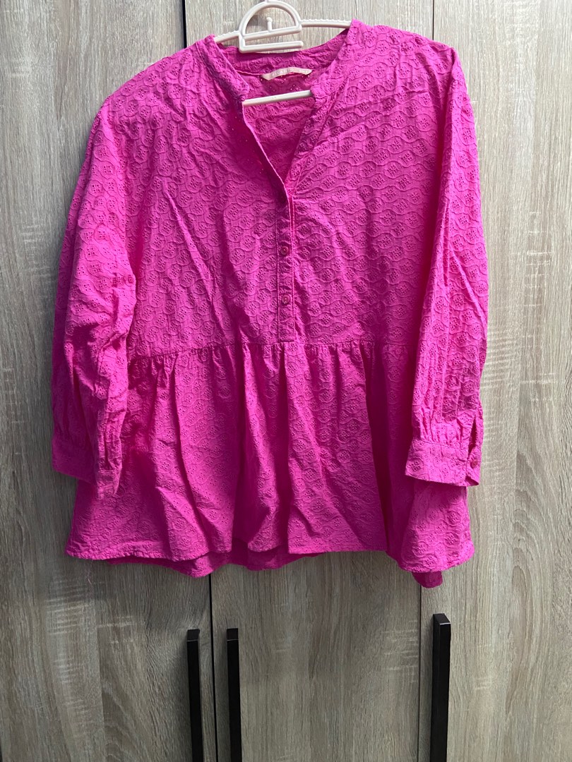 Filanto M, Women's Fashion, Tops, Blouses on Carousell