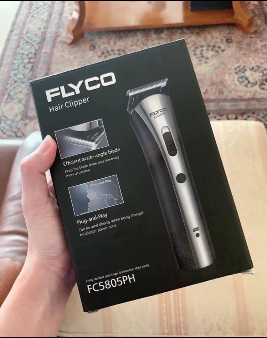 Flyco razor/clipper, Beauty & Personal Care, Men's Grooming on Carousell