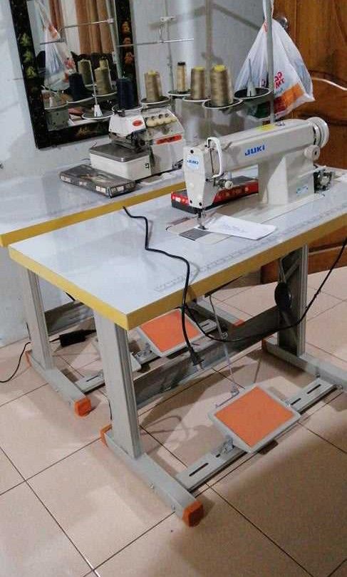 High Speed Sewing Machine (juki) & Edging Sewing Machine (siruba ...