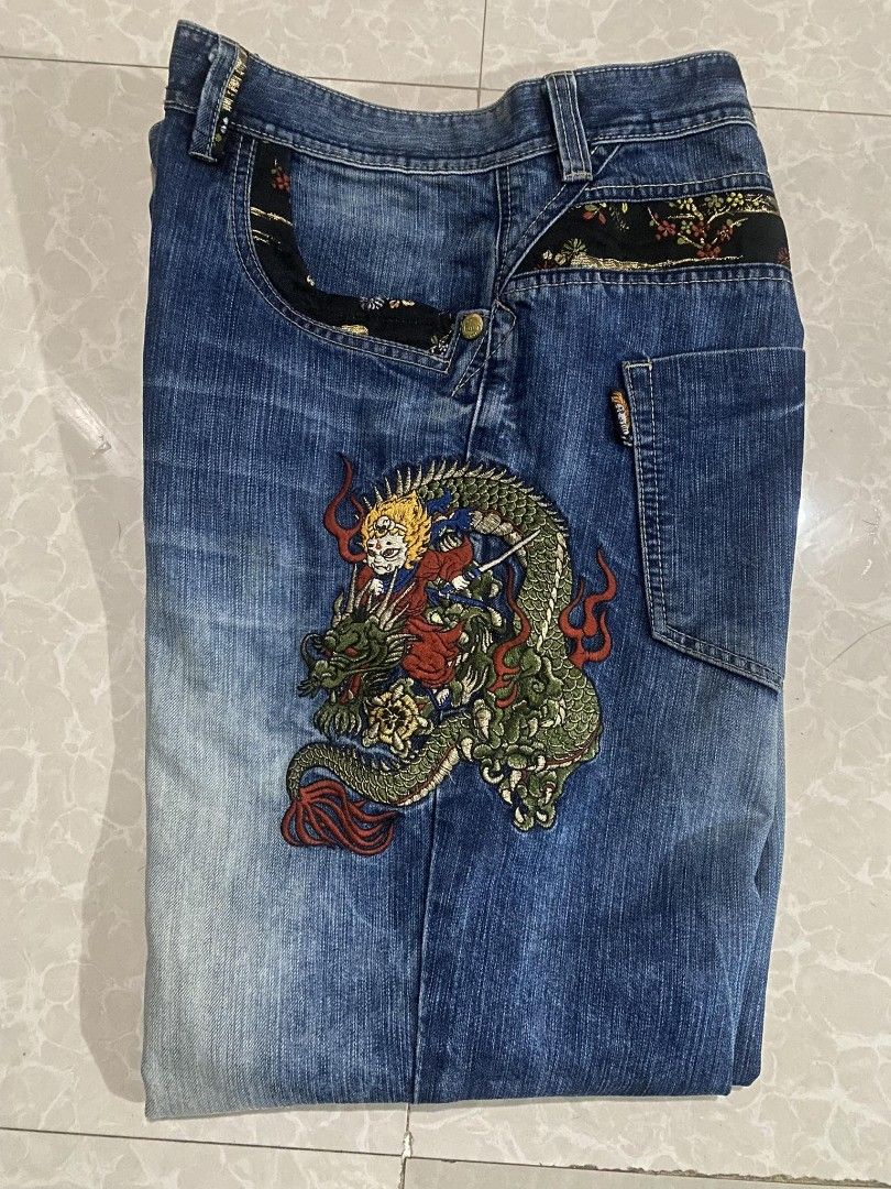 Jizo vintage japanese jeans embroidered dragon design, Women's Fashion ...