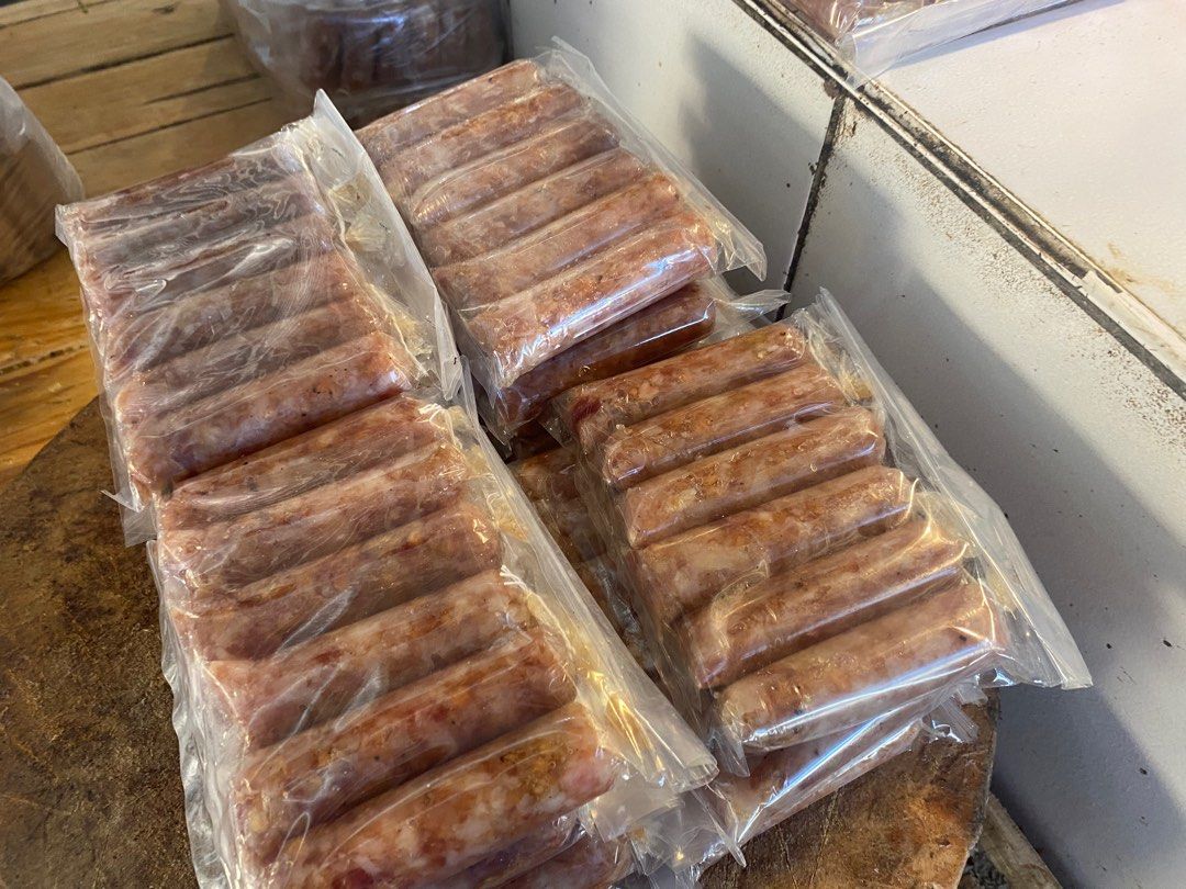 Legit Pampangas Skinless Longganisa, Food & Drinks, Chilled & Frozen ...