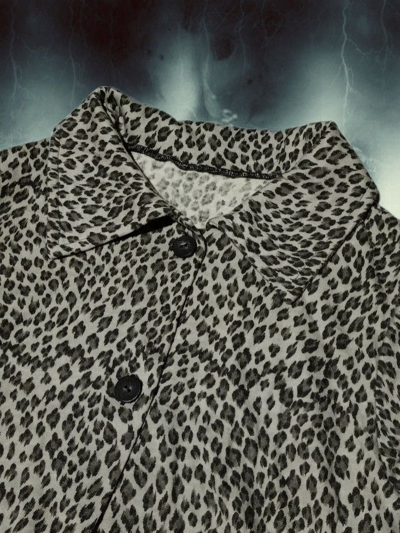 leopard print collar box style top inspired gyaru (grunge, emo, gyaru ...