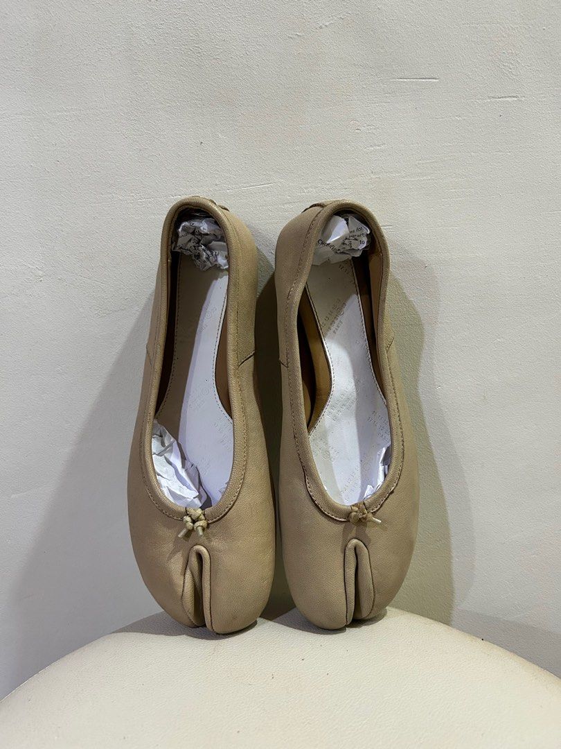 Maison Margiela Line 22 Leather Ballet Tabi (Alternative), Luxury ...