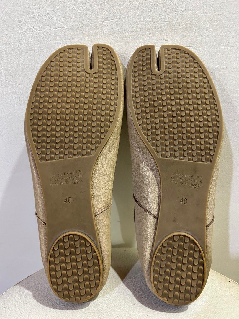 Maison Margiela Line 22 Leather Ballet Tabi (Alternative), Luxury ...