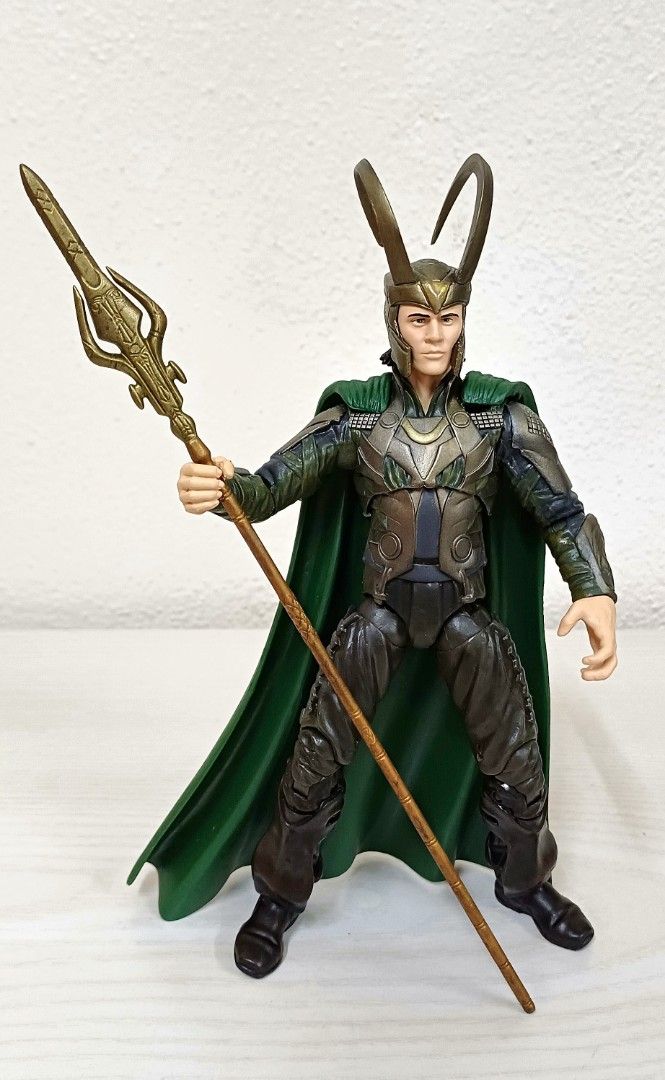 Marvel Select Avengers Loki, Hobbies & Toys, Toys & Games on Carousell