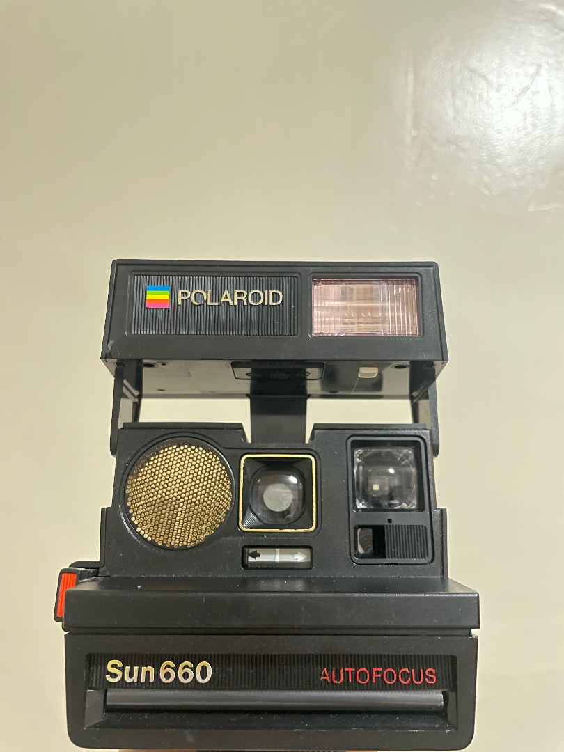Polaroid Sun 660 Autofocus, Photography, Cameras on Carousell