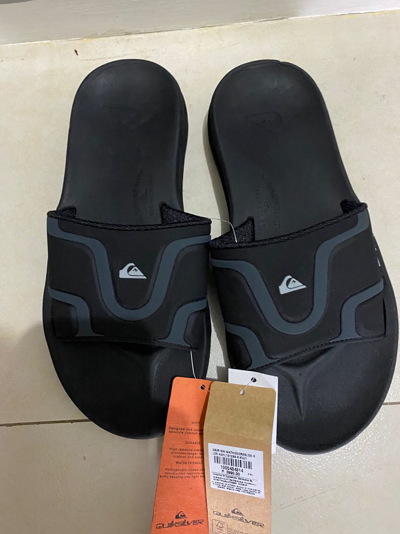 Quicksilver mathodicreslide slippers, Men's Fashion, Footwear, Slippers ...