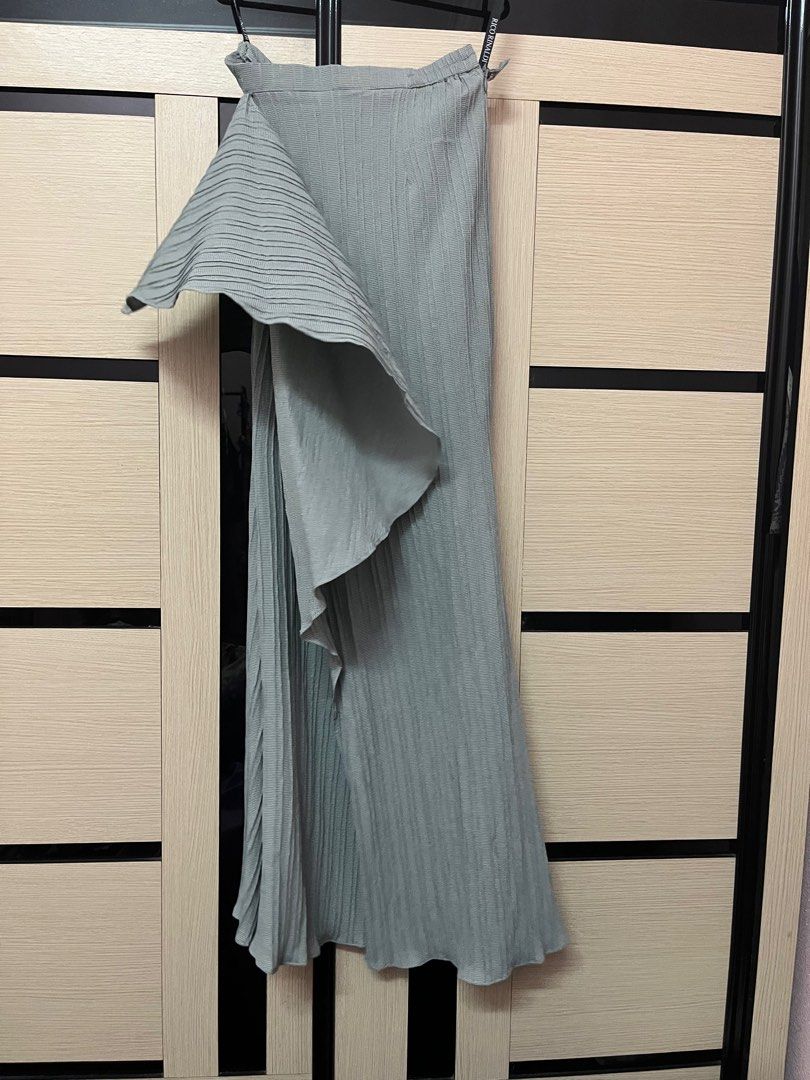 Rico rinaldi kurung modern in mint grey, Women's Fashion, Dresses ...