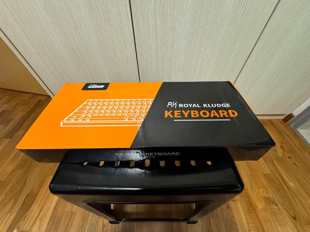 LED Multicolor Wireless Keyboard RK Royal Kludge White (RK68 RGB ...