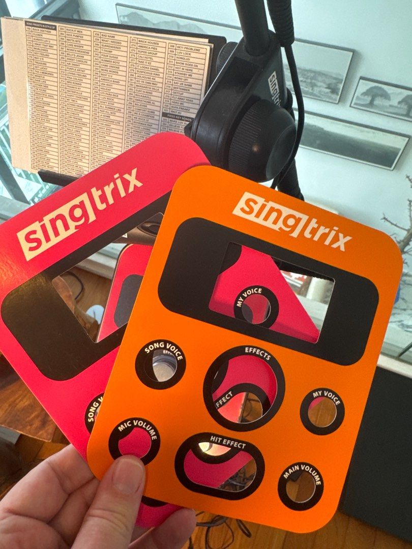 Singtrix Karaoke Party Bundle with 2 Mics & speaker, Audio, Soundbars ...