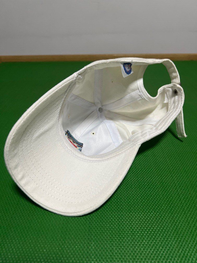 Skippy hat, Men's Fashion, Watches & Accessories, Caps & Hats on Carousell