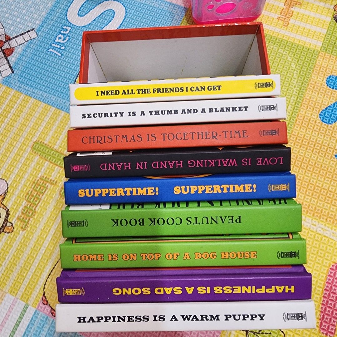 Snoopy Story Book Collection, Hobbies & Toys, Books & Magazines ...