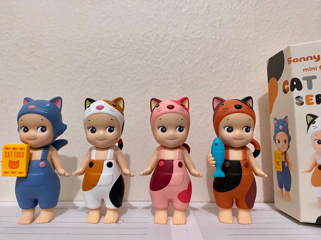 Sonny Angel Pink Lucky Cat - Cat Life Series set, Hobbies & Toys, Toys ...