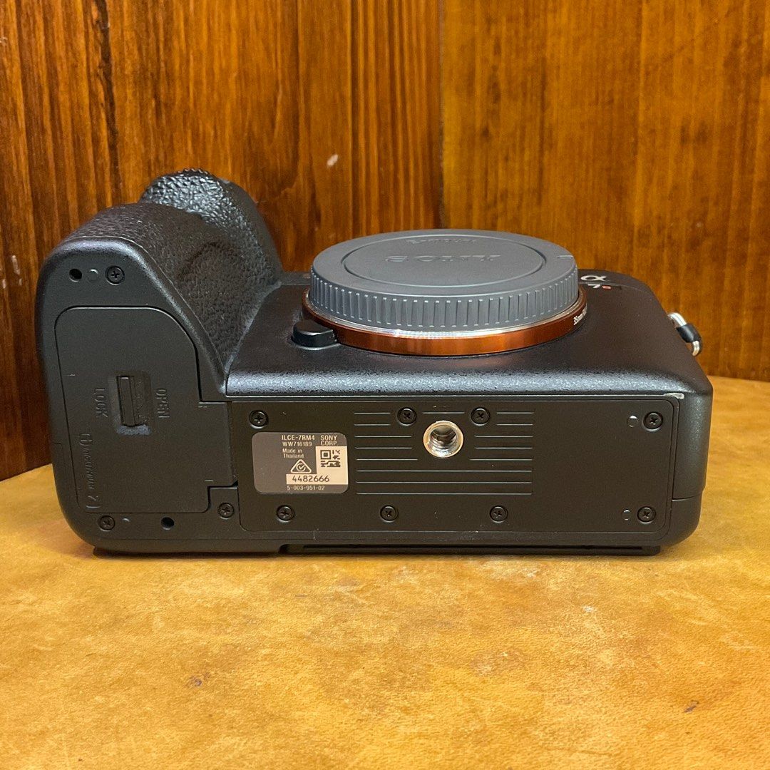 Sony A7R4 (4482666) with Box, Photography, Cameras on Carousell