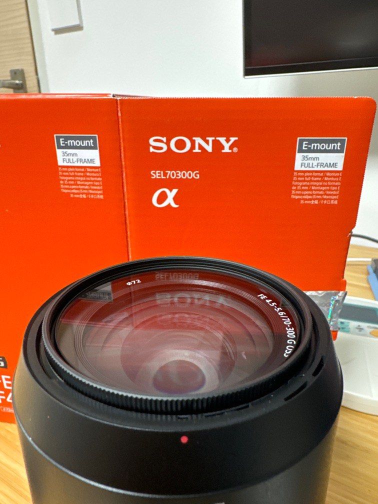 SONY SEL70300G FE 70-300mm F4.5-5.6, Photography, Lens & Kits on Carousell