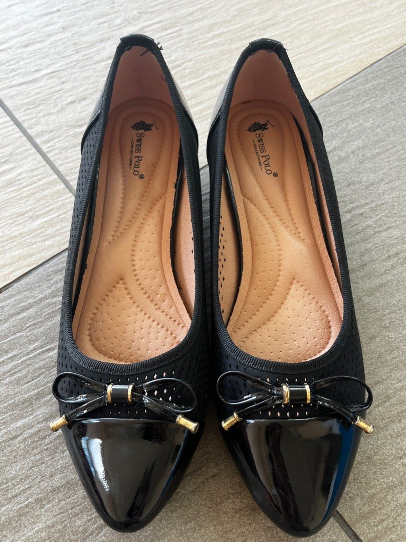Swiss Polo shoe, Women's Fashion, Footwear, Flats on Carousell