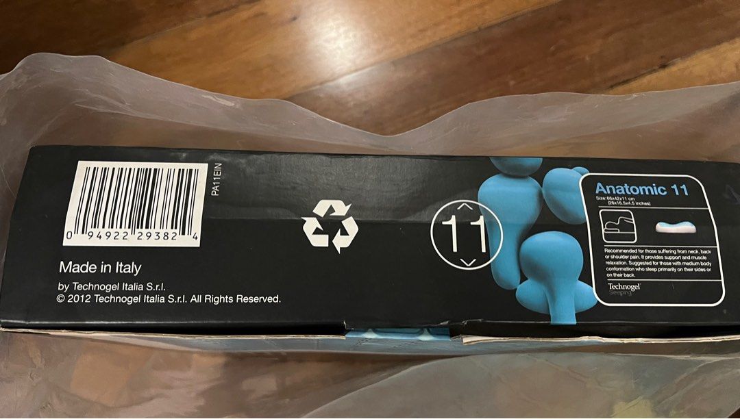 Technogel anatomic pillow, Furniture & Home Living, Bedding & Towels on ...