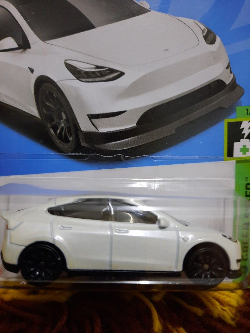 Tesla Model Y, Hobbies & Toys, Toys & Games on Carousell