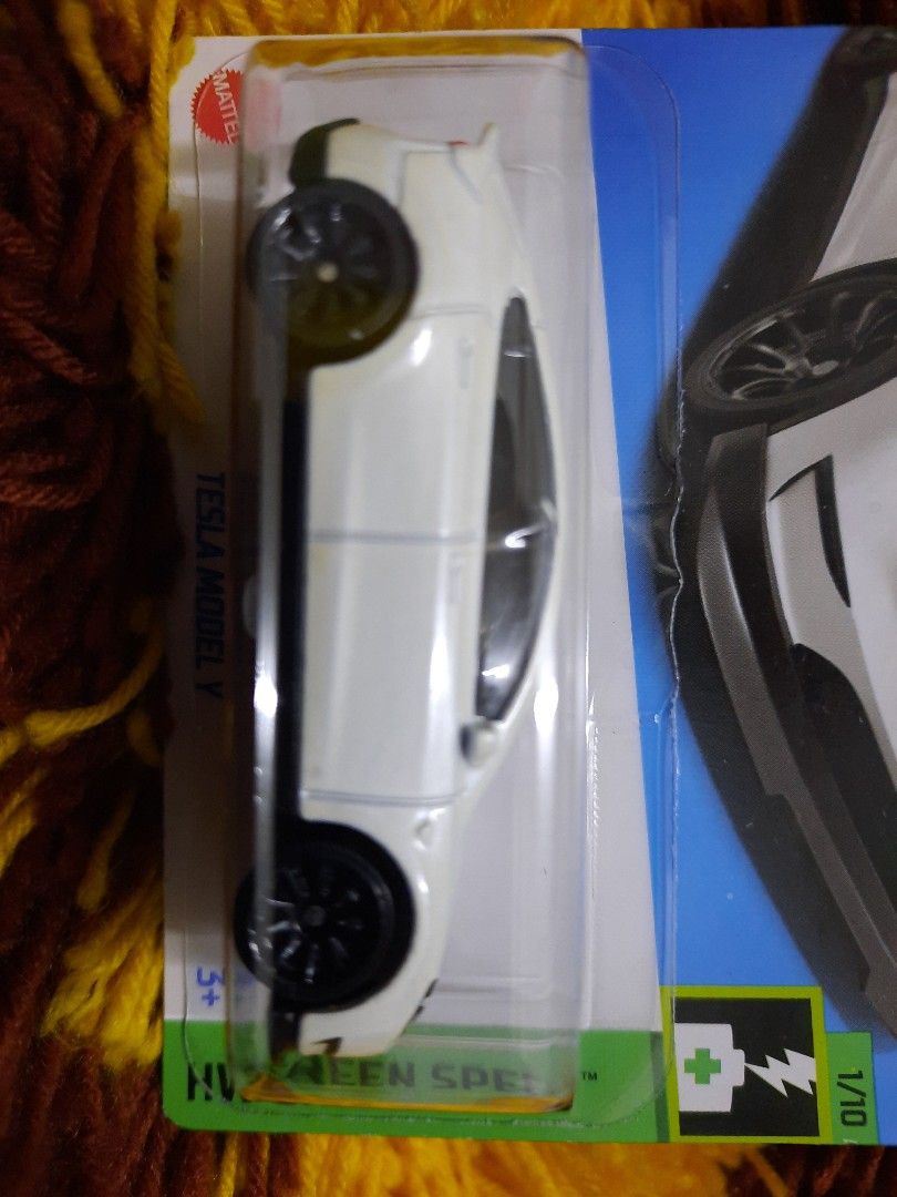 Tesla Model Y, Hobbies & Toys, Toys & Games on Carousell