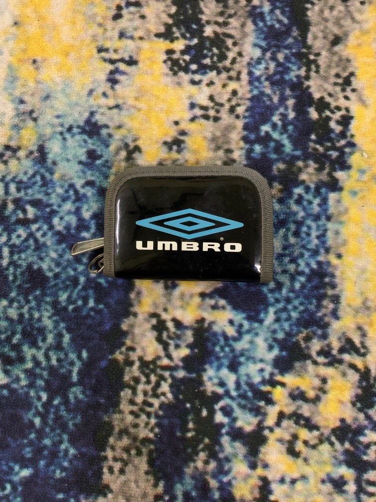 Umbro, Men's Fashion, Bags, Belt bags, Clutches and Pouches on Carousell