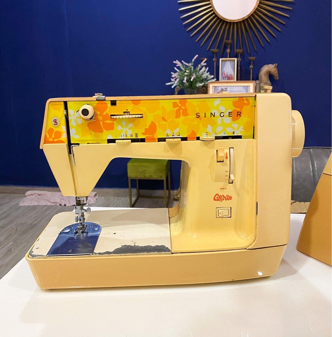 Vintage Singer Genie Sewing Machine, Hobbies & Toys, Collectibles ...
